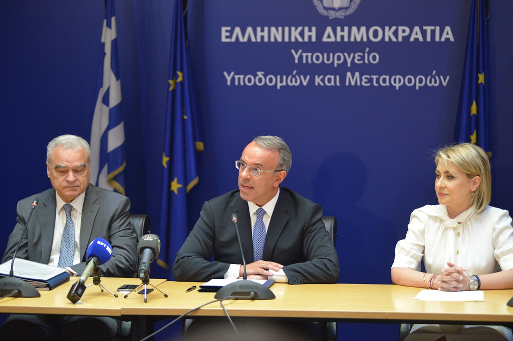 Τελετή παράδοσης παραλαβής στο Υπουργείο Υποδομών και Μεταφορών ...